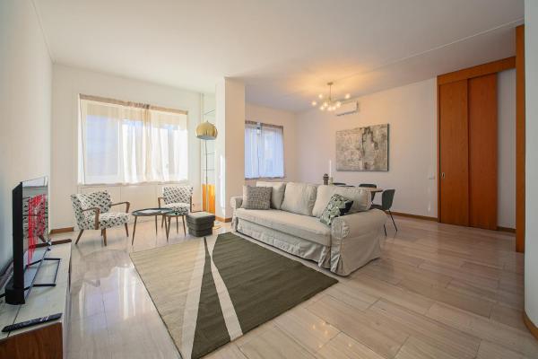 Santa Sofia M4 Chic Apartment - Milan Center - Milan