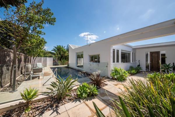 Skomer House Portsea With Gas Heated Pool. Steps To Beach And Portsea Pub - Sorrento