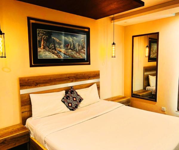 Furnished 1 Bed Apartment In Dha - Lahore