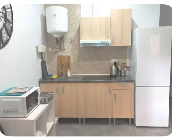 Comfortable Room With Air Conditioning - Badalona