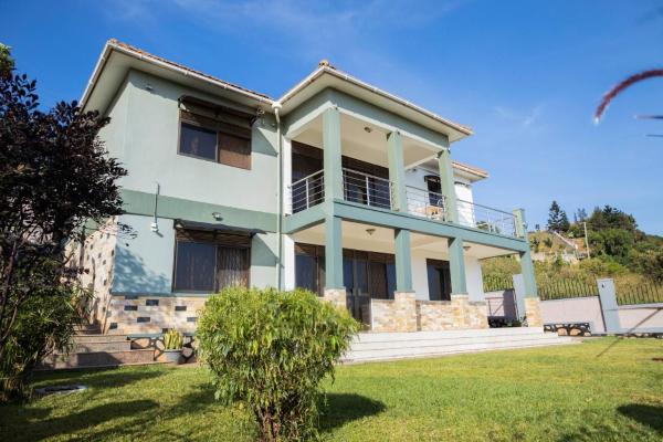 Green Valley Palace A Quiet Happy Place To Stay - Ouganda