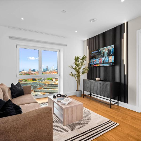 Stylish Apartment - City Centre - Balcony - Parking - Smart Tv - Fast Wi-fi 606d - Birmingham