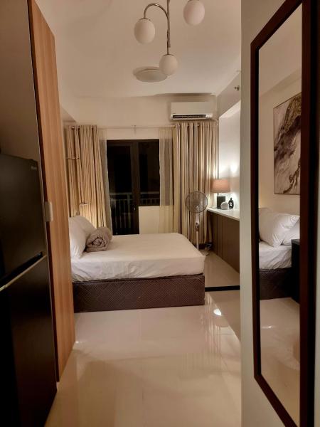 Luxe Hotel-style Suite Stay At Ayala Ave - 마닐라