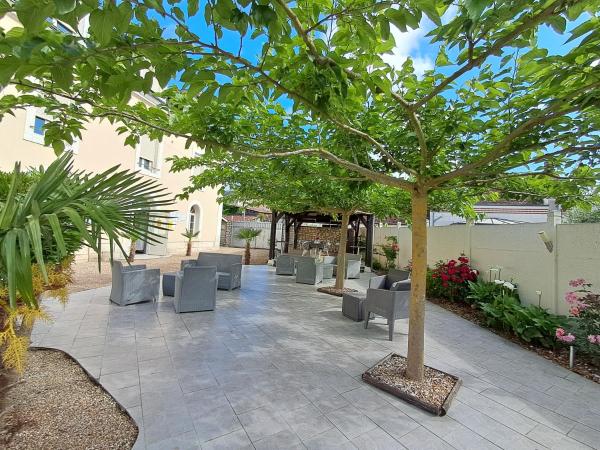 Hôtel Restaurant "Adults Only" Le Moulin De La Renne Proche Zoo De Beauval - Saint Aignan