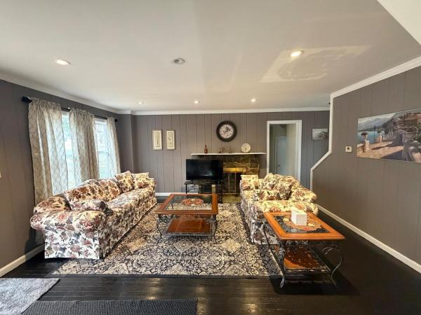 Tranquil 1950 Vintage Cottage Near Dc - Fairfax, VA