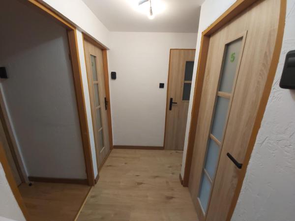 2051 Zwycięstwa 23 - Tanie Pokoje - Samodzielne Zameldowanie - Self Check In - Poznań