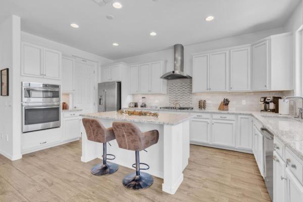 Design Dream, 4 Br 3 Ba, Garage, Mountain Views - Green Valley, AZ