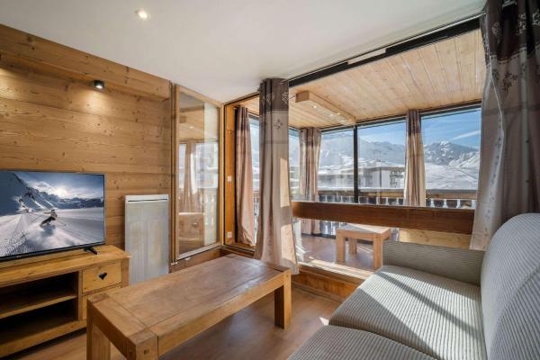 Cozy Renovated With Panoramic Mountain View Stay - Val Thorens