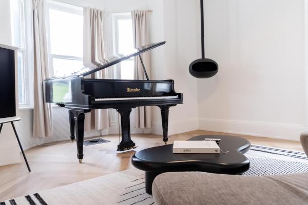 County Cove - Newly Renovated Century Home - Prince Edward