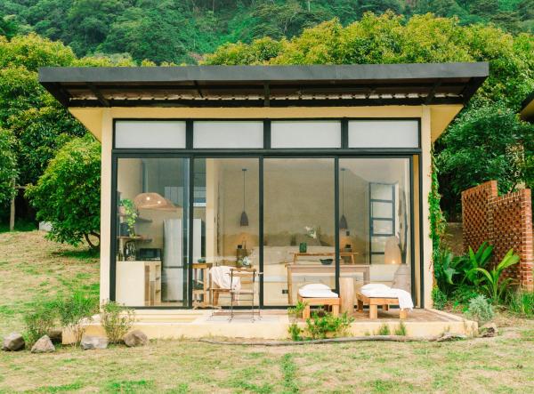 Orilla Casas En Ati - Guatemala