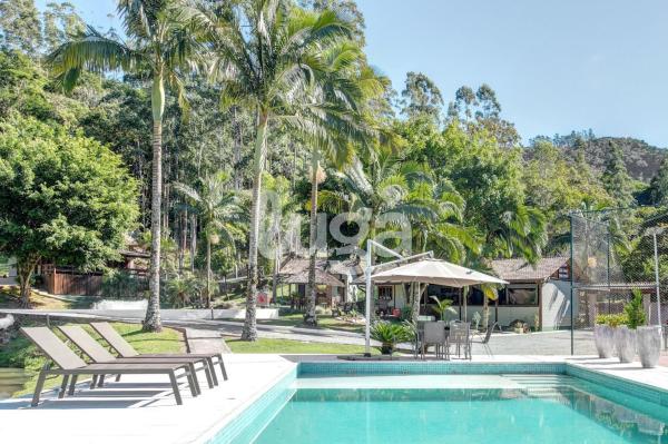 Domaine Quatre Saisons | Paix & Nature - Águas Mornas