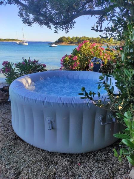 House Salty Kisses - Jezera