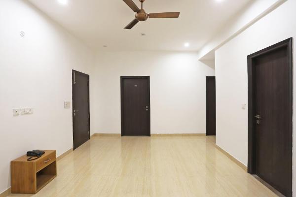 Hotel O Habitat - Gurugram