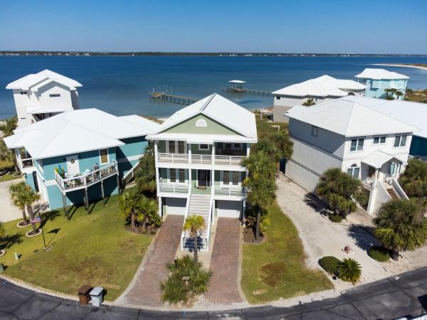 1464 Bermuda Dr Private Navarre Beach Home - Pensacola Beach, FL