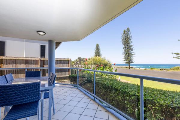 Blue Pacific 2 - Angourie