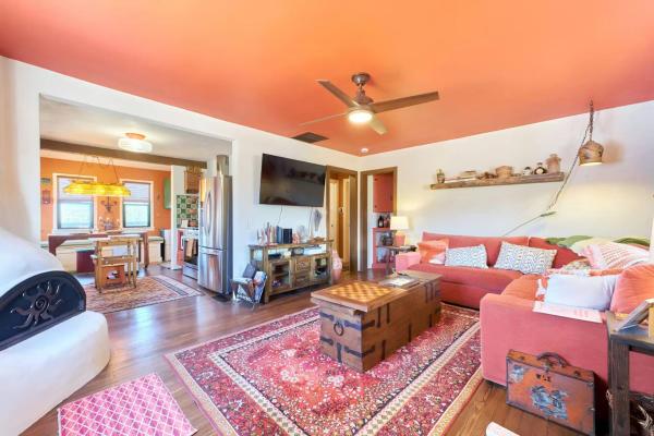 Stay At The Sunburst - Joshua Tree, CA