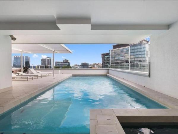 Modern City Pad, 1-min To Showgrounds - Newstead