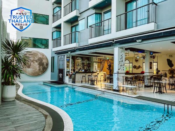 Ratri Hotel Phuket Old Town - Phuket