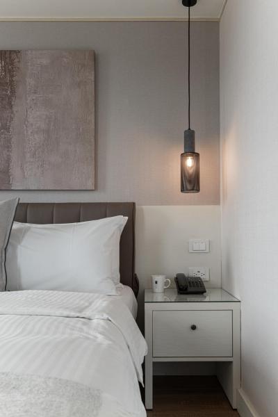 Elence Hotel - North District