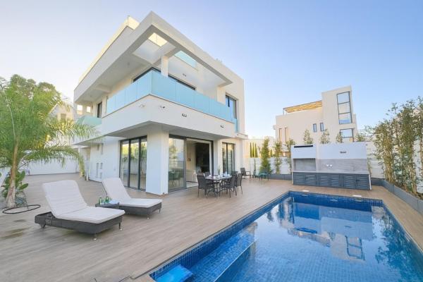 Sunrise Pearl - 2 Min Walk To Sirena Bay - Ayia Napa