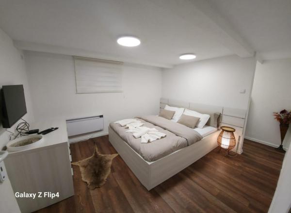 Guest Suite Suzy - Petrich