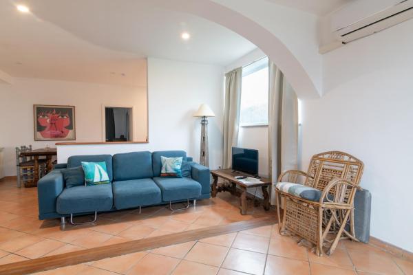 Verde Blu Scirocco Lake Front Apartment Trevignano Romano - Trevignano Romano