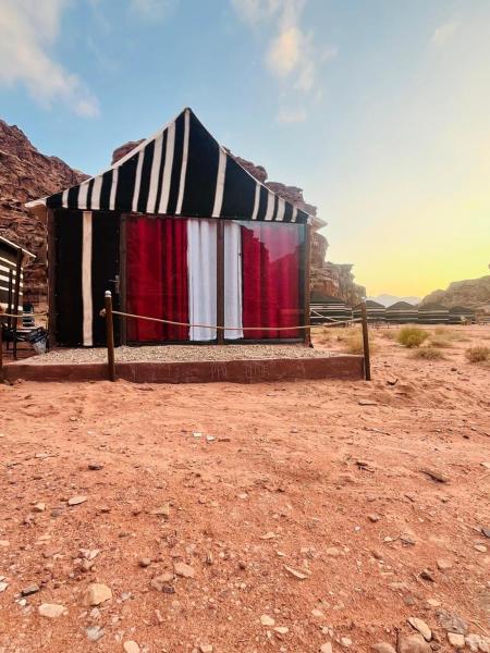 Moon City Camp - Jordan