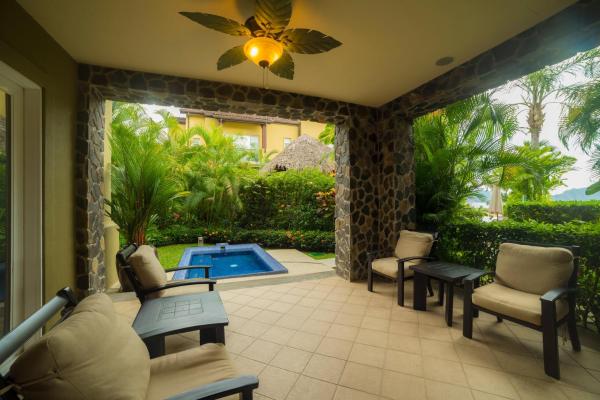 Vista Bahia 3d - 3bdr 3bath Plunge Pool - Playa Herradura
