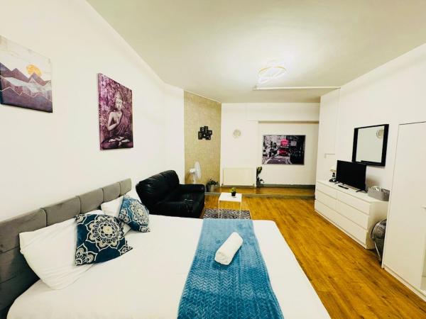 Large Studio Flat In Central Location - London Stadium