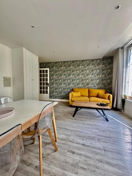 Appartement Lumineux Avec Vue Sur Les Clochers - Caen