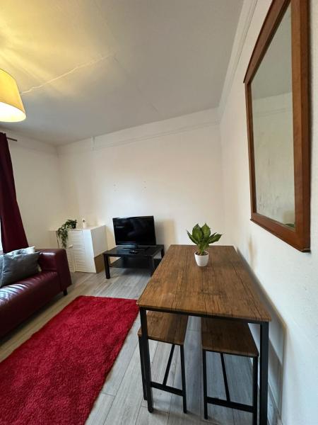 Modern Double Room - All Shared Areas - Oxford