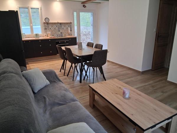 Gîte De La Motte - Font d'Urle