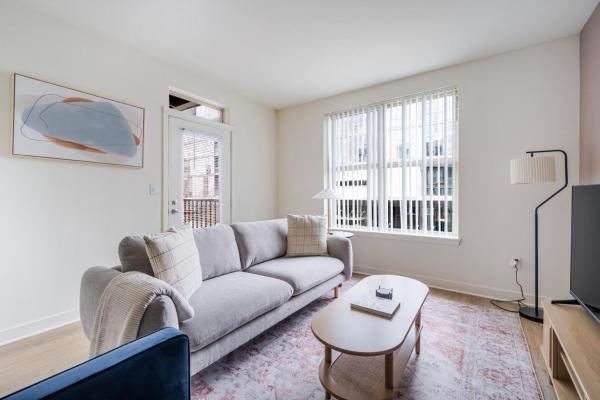 Blueground Northwest Bellevue Balcony Nr Bellevue Park Sea-978 - Bellevue, WA