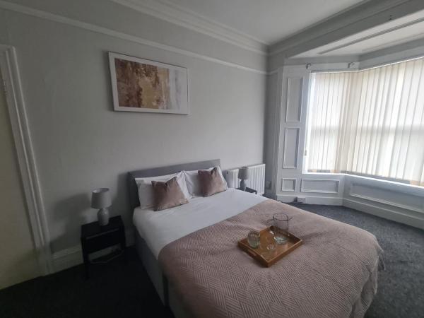 Sunderland 5 Bedroom House - Sunderland
