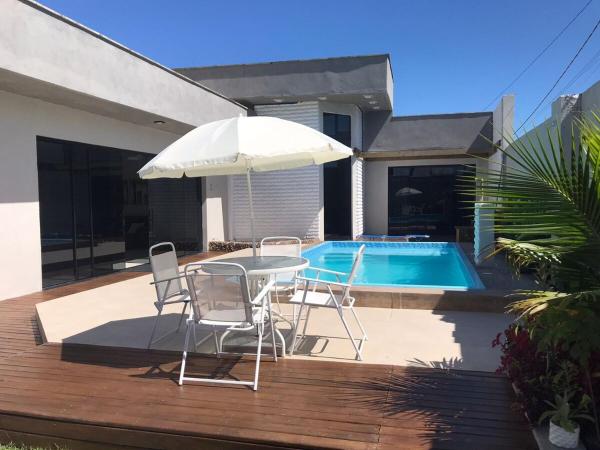 Linda Casa Com Piscina - Locação Temporada Em Itapoá Sc - Joinville