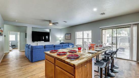 Mesa Hideaway - Queen Creek, AZ