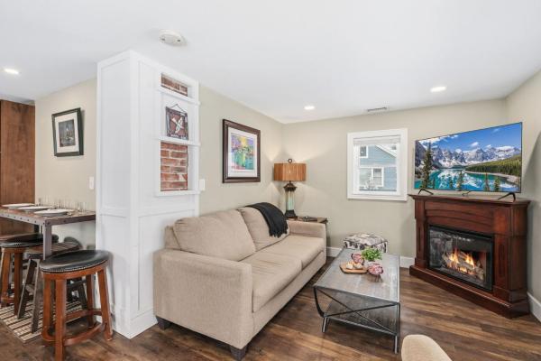 855 N Grant Ave - Loveland, CO