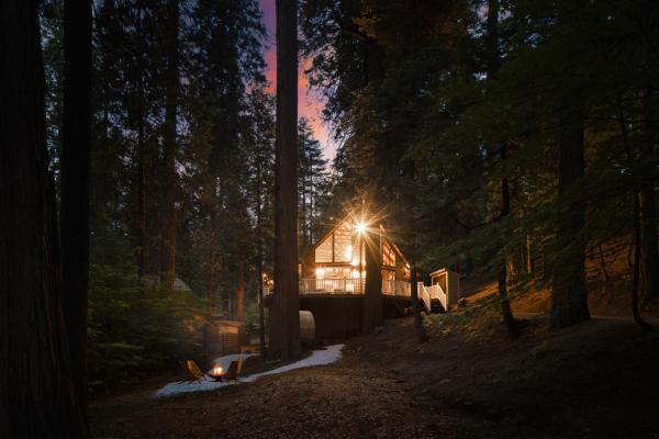 Ledome A-frame Cabin W Sauna, Hot Tub, Fire Pit - Arnold, CA