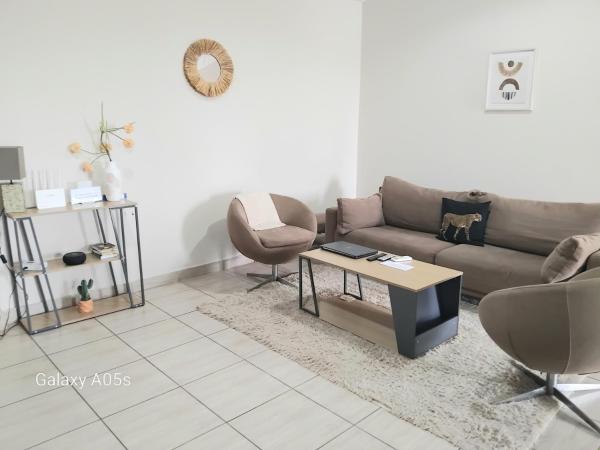 Le 4ème Ciel Appart Cosy Et ÉQuipé Wifi 2tv - Libreville