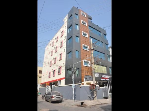 Hotel Sri Hasmitha - Vijayawada