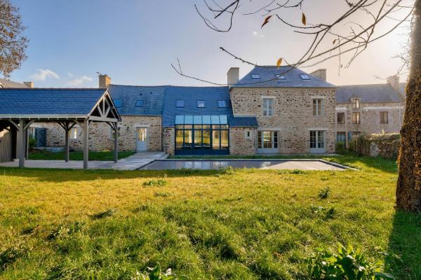 Maison Pour 12 Avec Grand Jardin Et Piscine - Lancieux