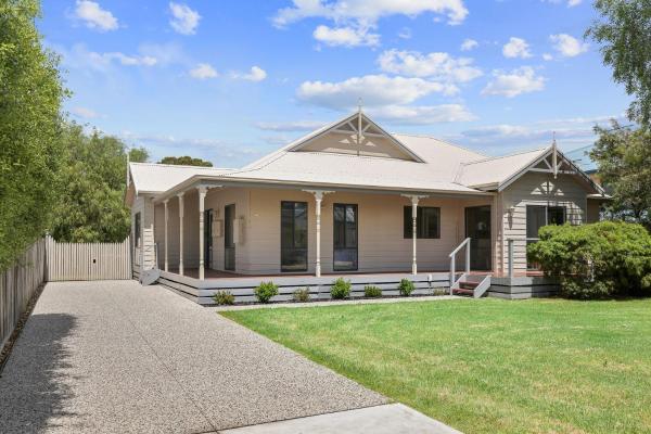 The Haven - Sleeps 13 - Melbourne