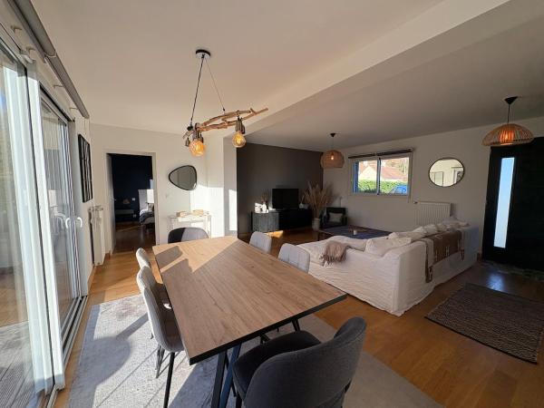 10 Min Chambord, Bike Path, Ideal For Families - Cour-Cheverny