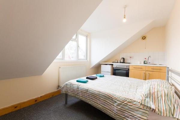 Pebbles Guest House - Flat 7 - Hampshire