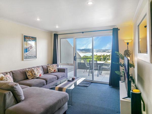 Cascades 15 - Amazing Lake Views L Spa Bath L Split Level Apt L Central Location L Wi-fi - Kosciuszko National Park