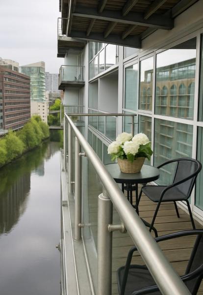 Lowry River Grandview Dual-balcony Apartment - Bury