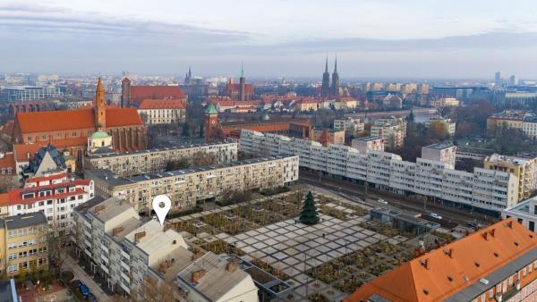 Plac Nowy Targ, Sun&snow - Wrocław