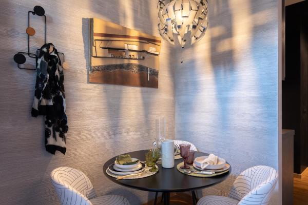 Luxury Art & Chromotherapy Apt-hospital District5 - Pavia