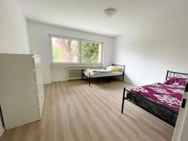 Geräumiges Apartment Mit Balkon In Leverkusen - Hilden