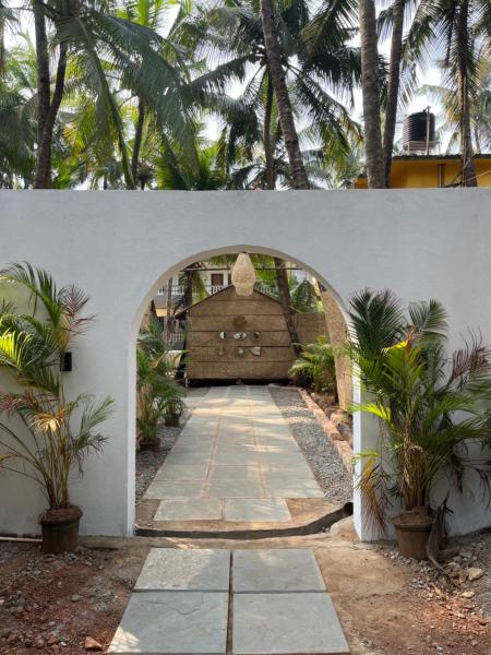 Salt & Coco - Boutique Stay & Hostel - Goa